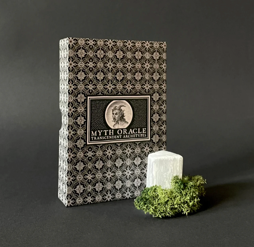 Myth Oracle: Transcendent Archetypes- Daniel Martin Diaz -- Kauppa ...