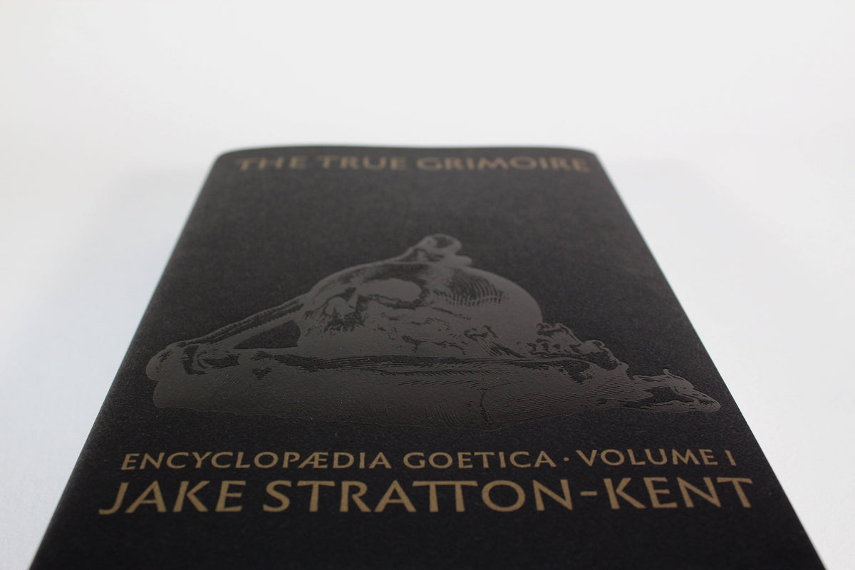 The True Grimoire - Jake Stratton-Kent -- Kauppa Tarotpuoti