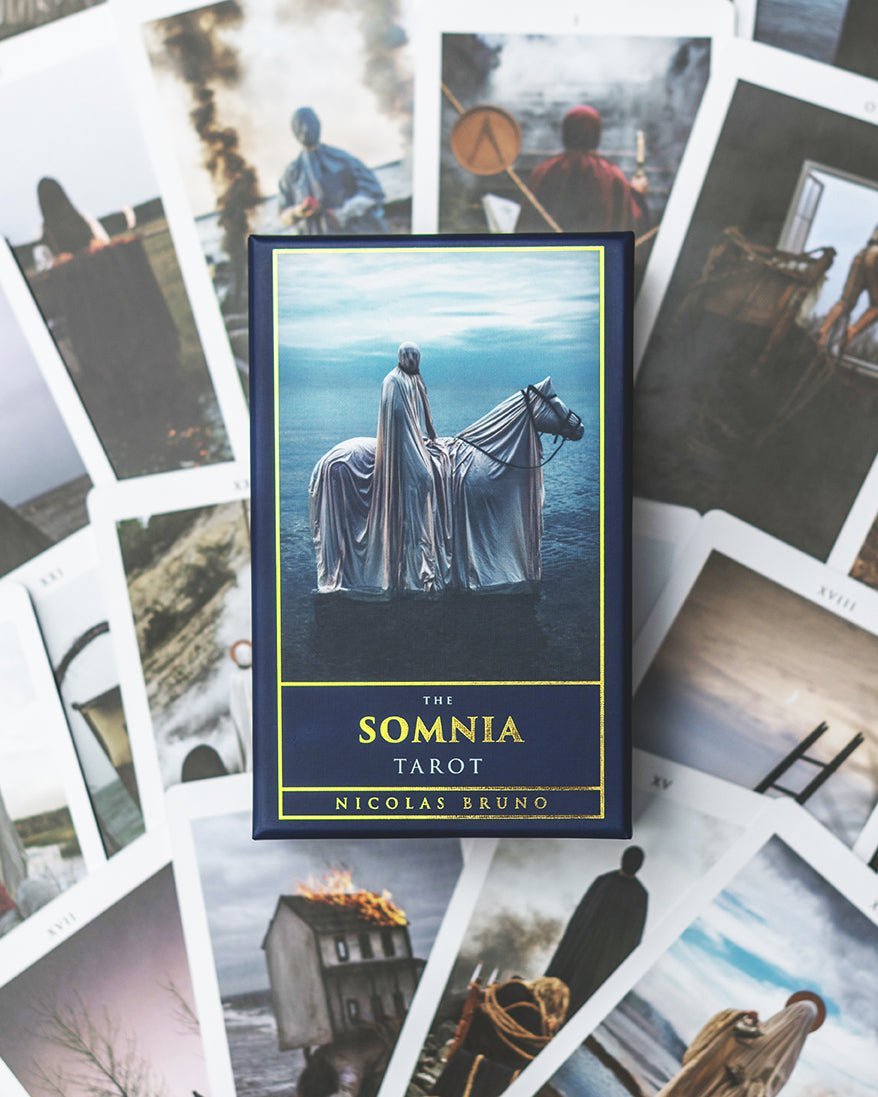 The Somnia Tarot + companion book - Nicolas Bruno (Indie Import ...